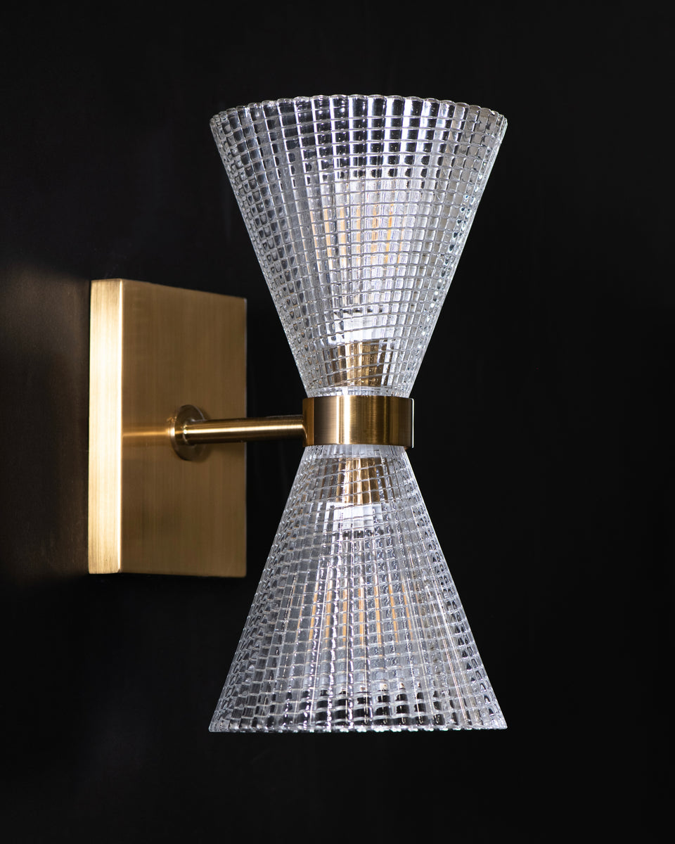 From Traditional to Modern: Brass Light Fixtures for Every Style ...